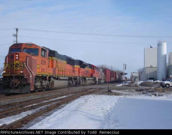 BNSF 8259